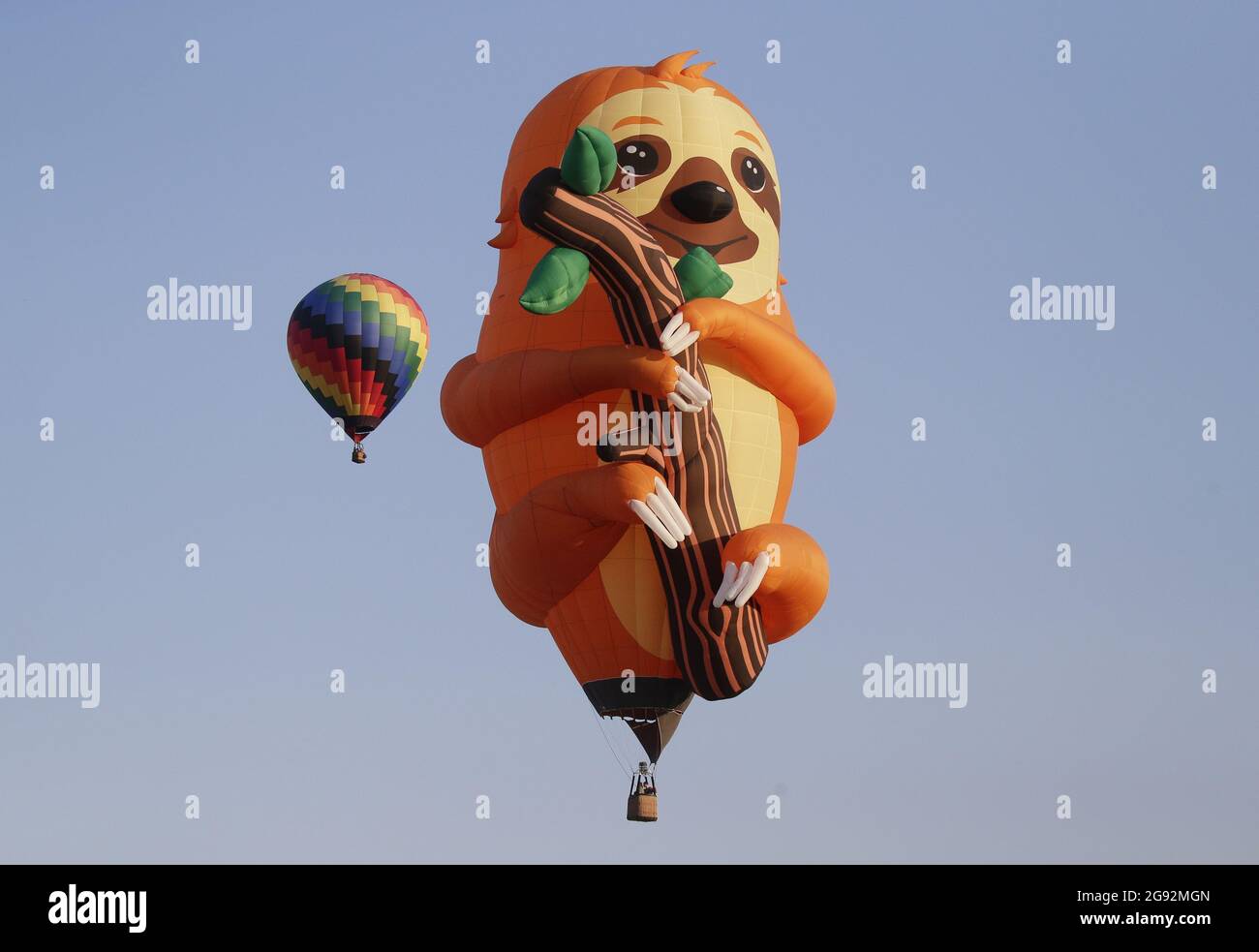 Readington, USA. 24th July, 2021. Hot air balloons take flight at the ...
