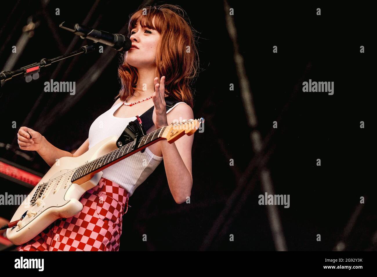 Maisie peters hi-res stock photography and images - Alamy