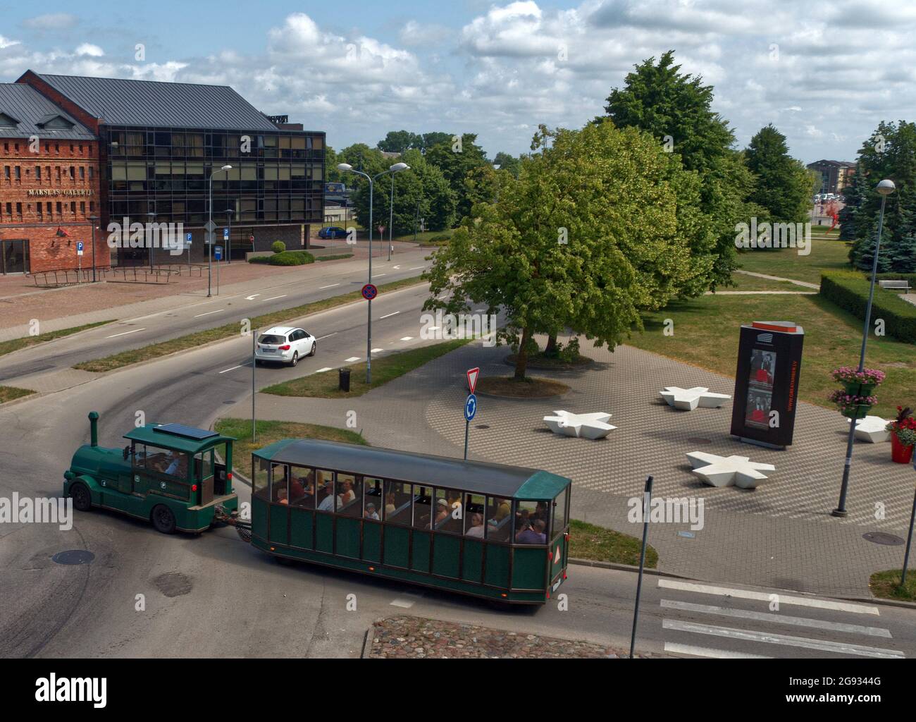 City tour train hi-res stock photography and images - Alamy