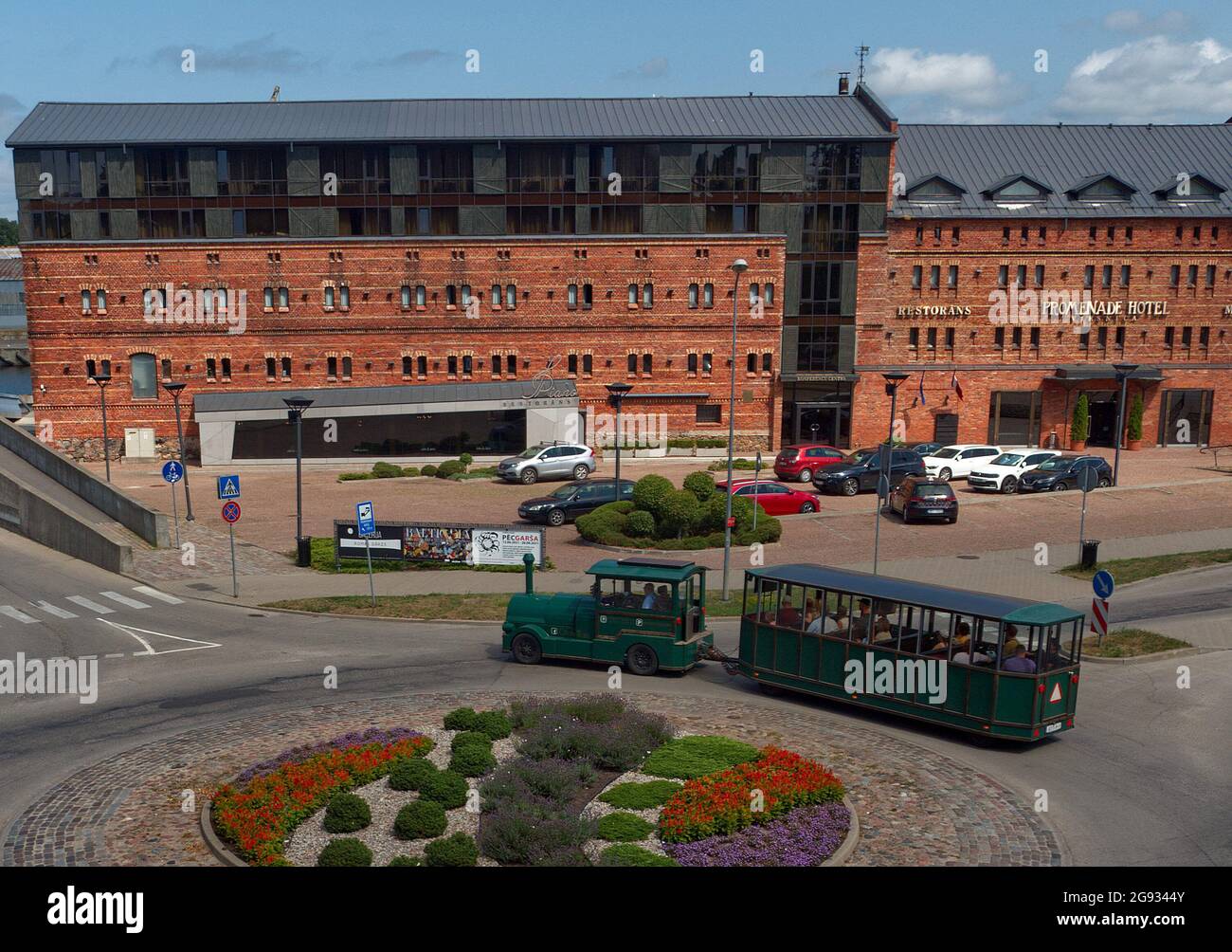 City tour train hi-res stock photography and images - Alamy