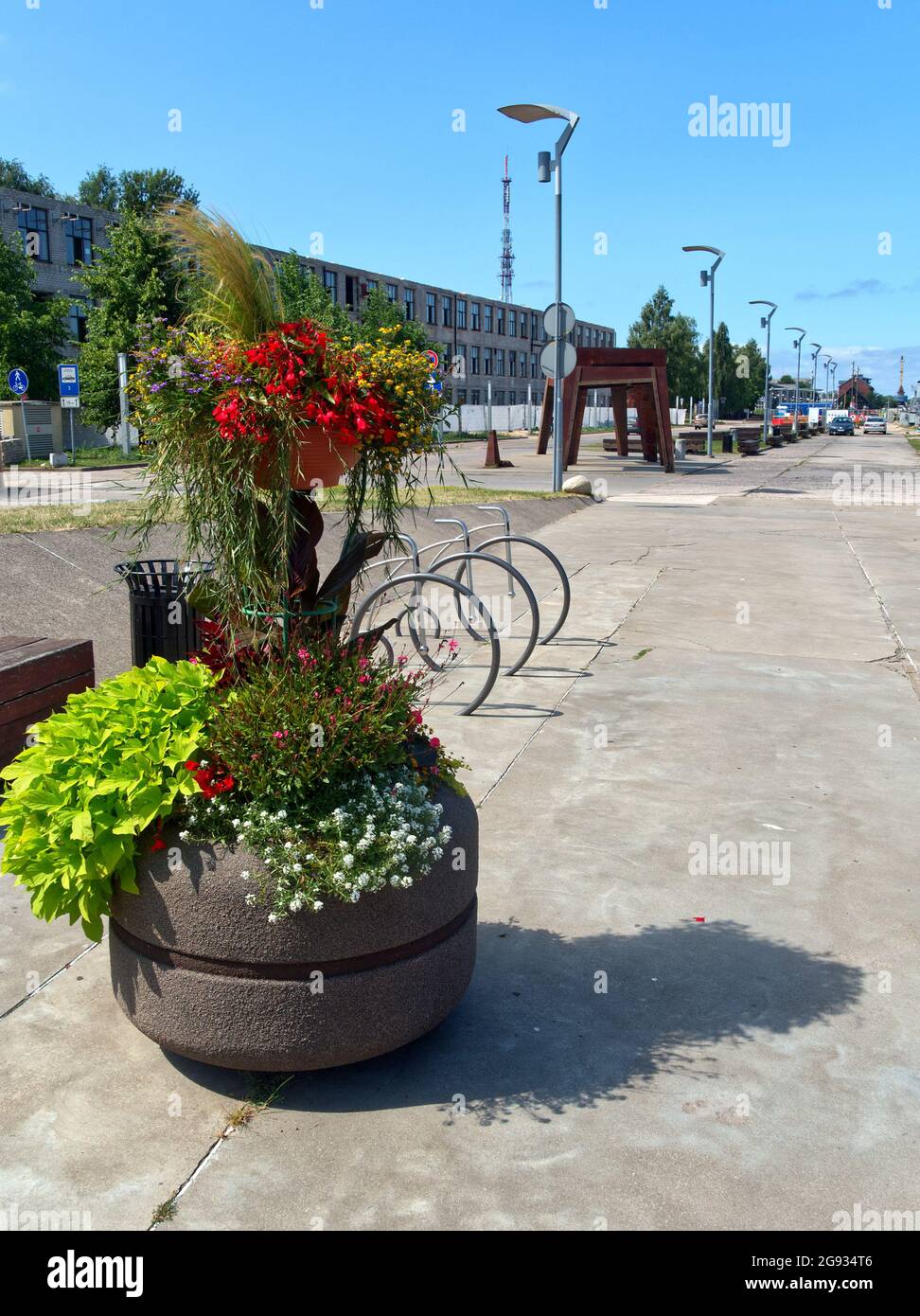 Flower vase. An element of urban design Stock Photo - Alamy