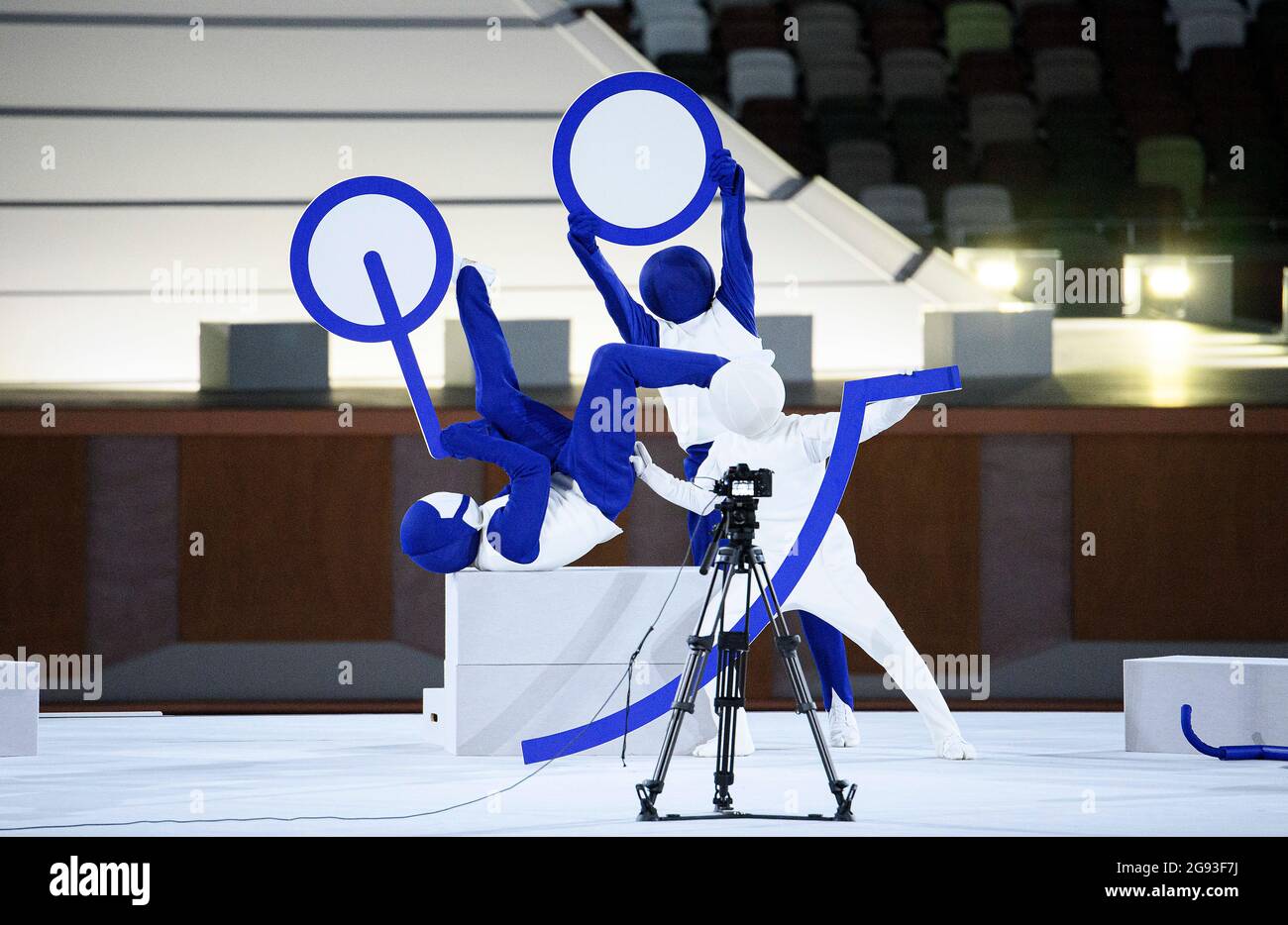 Dancers represent the pictograms of all represented sports, feature ...