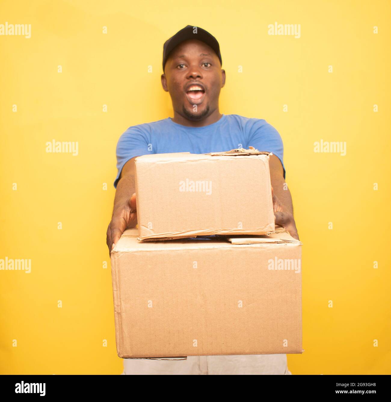 Delivery truck africa hi-res stock photography and images - Alamy