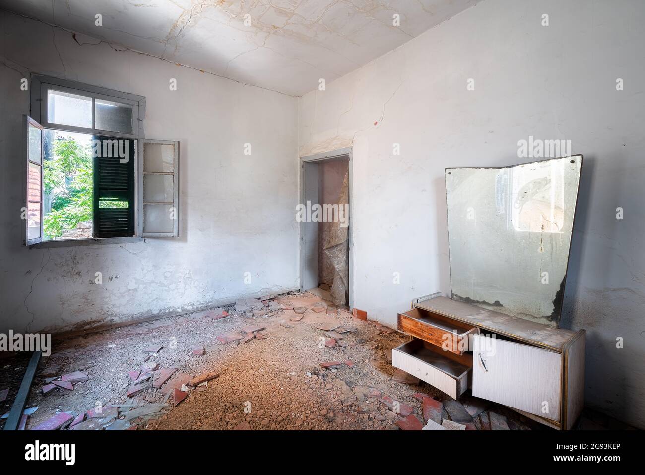 Fairuz singer hi-res stock photography and images - Alamy