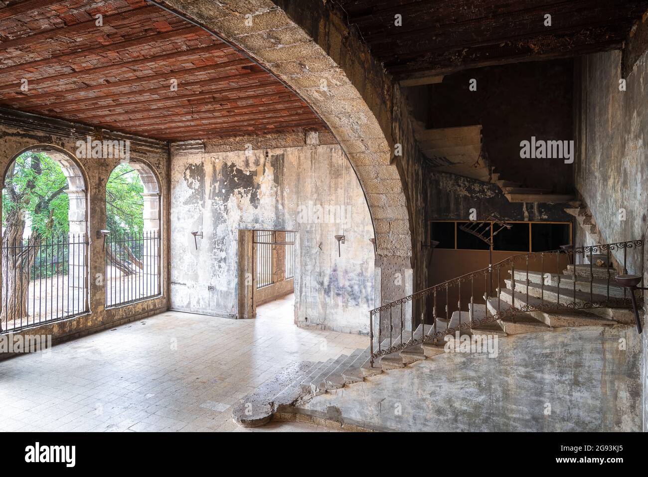 Sawfar Grand Hotel Abandoned in Sofar, Lebanon Stock Photo - Alamy