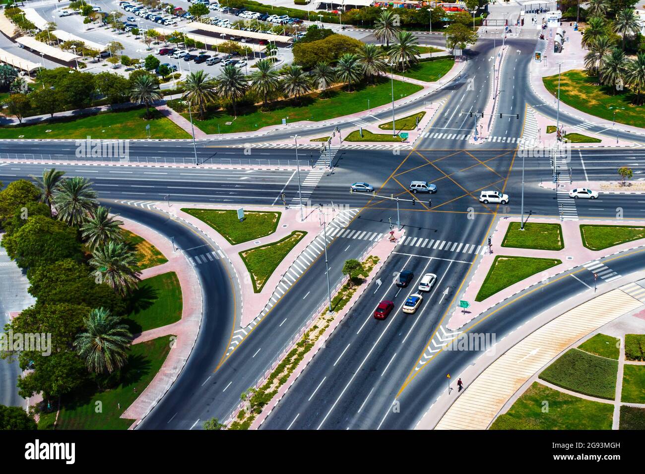 Road junction from above hi-res stock photography and images - Alamy