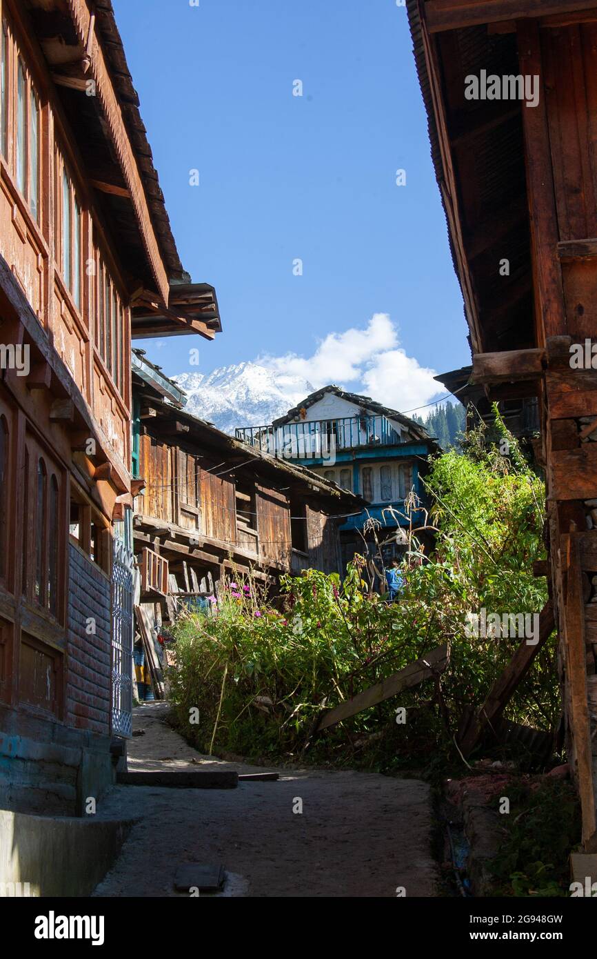 Traditional villages in the Indian Himalayas Stock Photo - Alamy