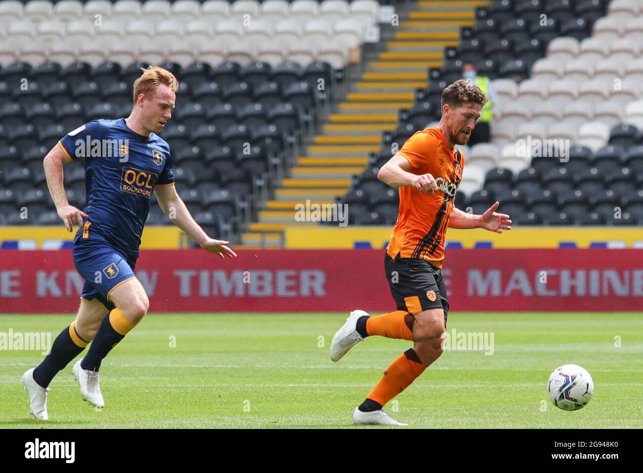 Captain of hull hi-res stock photography and images - Alamy