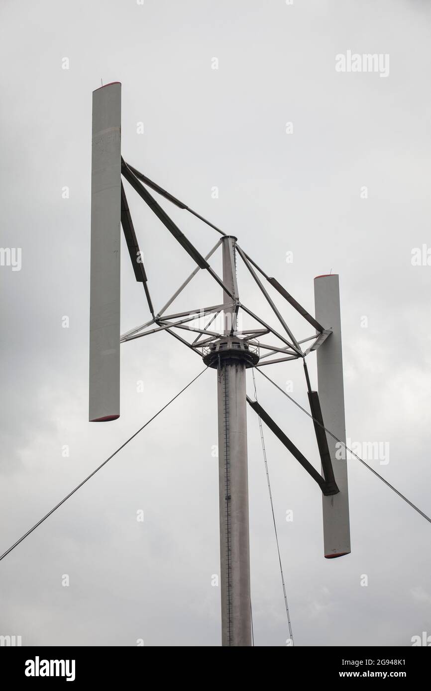 Wind turbine h rotor hi-res stock photography and images - Alamy