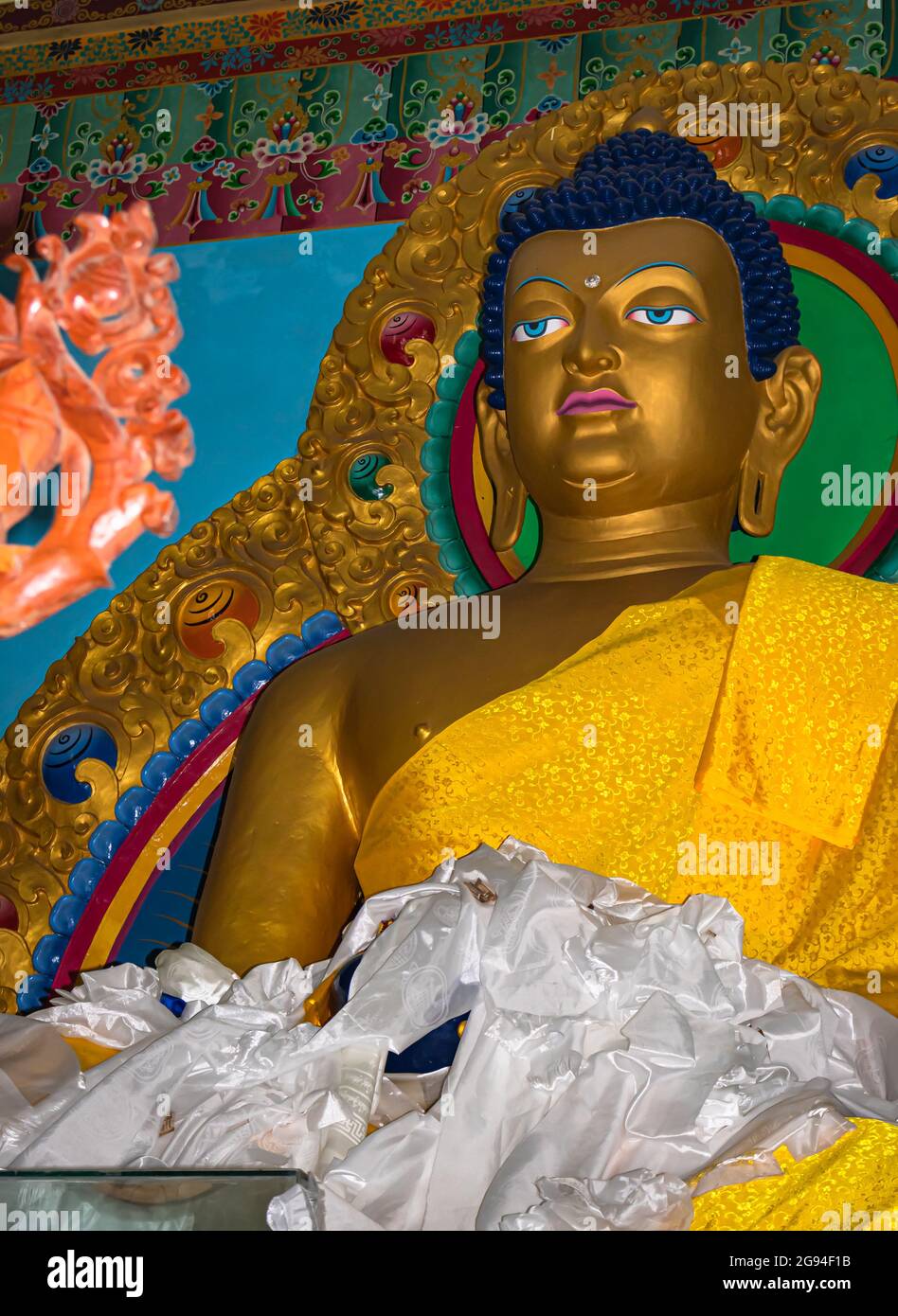 buddha golden statue close up shot at monastery from different ...