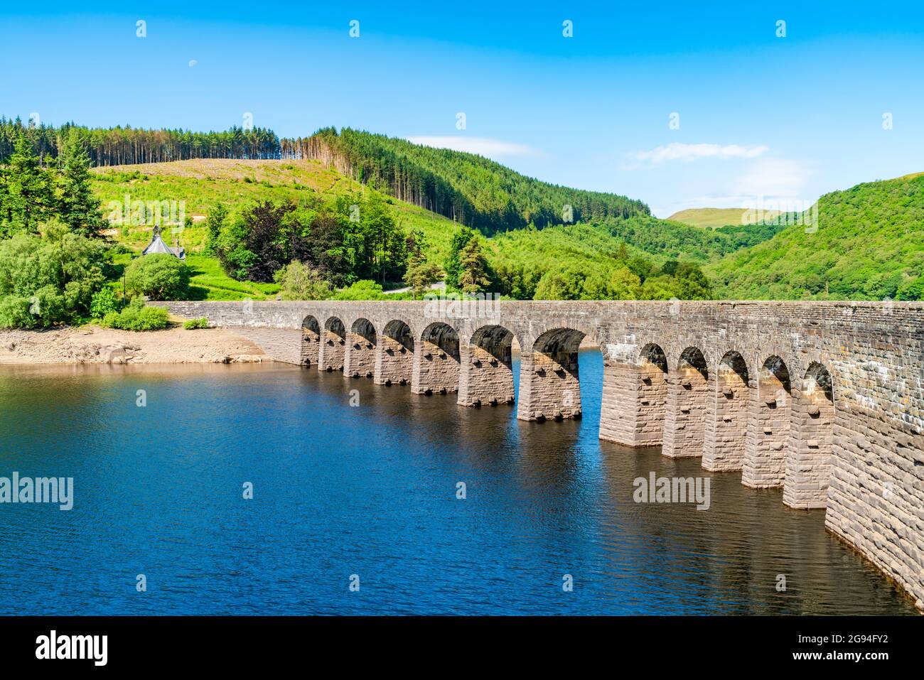 Garreg Ddu Dam and Reservoir, Elan Valley in Powys, Wales Stock Photo ...