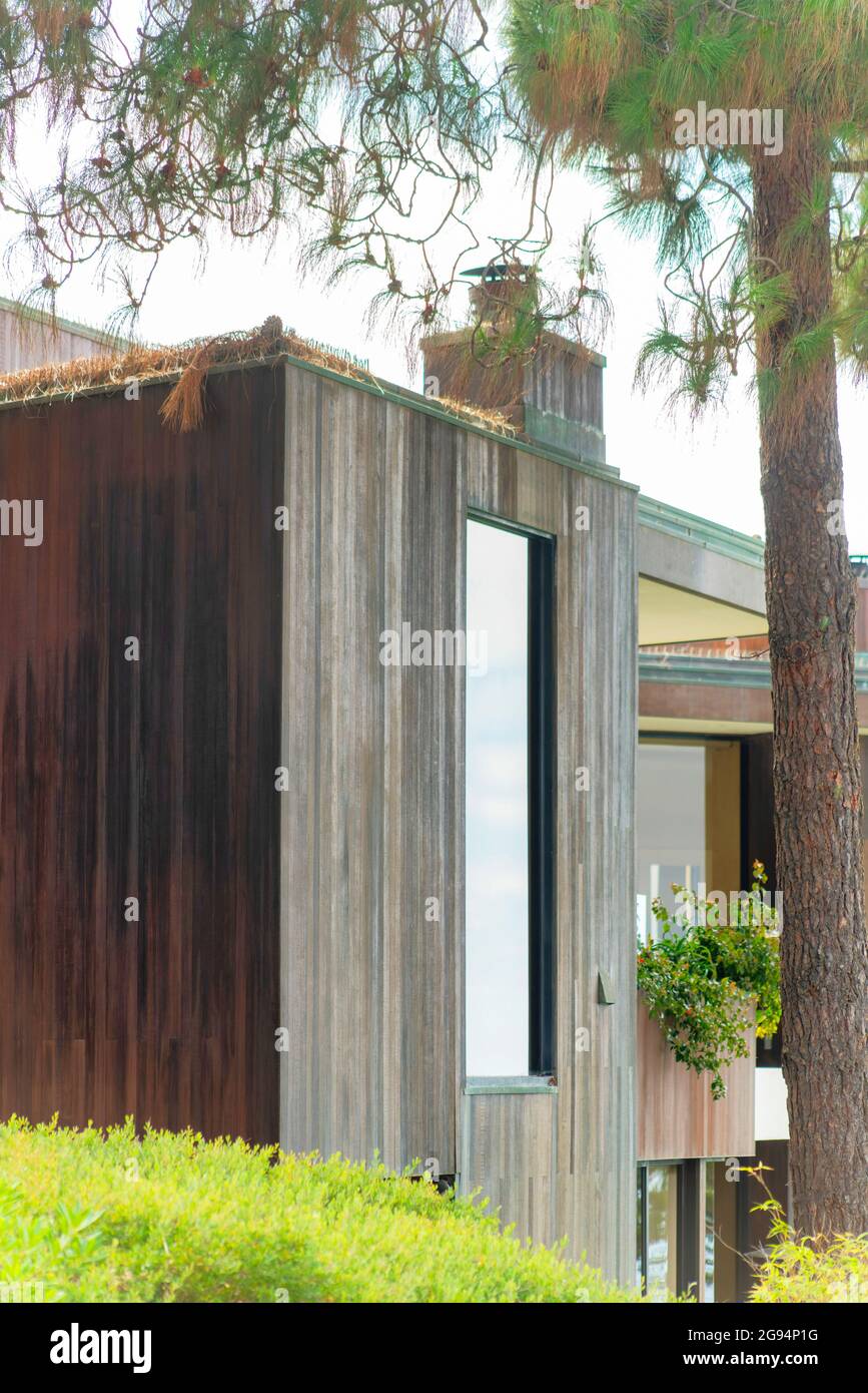 Vertical shot of a house exterior Stock Photo - Alamy