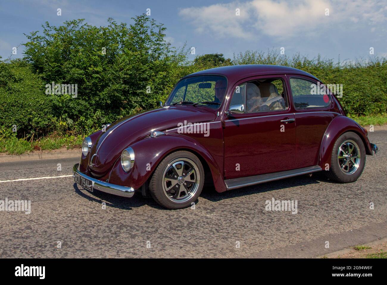 Glv794l maroon hi-res stock photography and images - Alamy