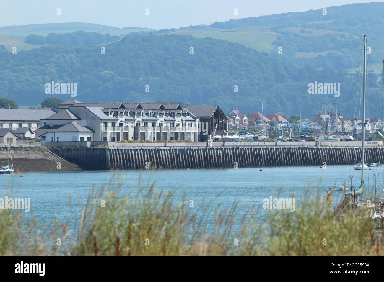Conwy Morfa beach, Conwy, North Wales Stock Photo - Alamy