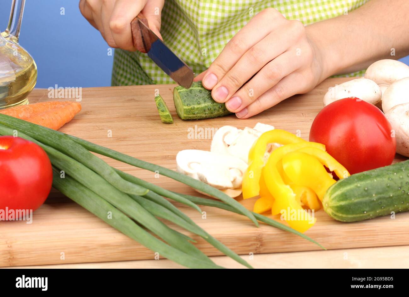Chopping food ingredients Stock Photo - Alamy