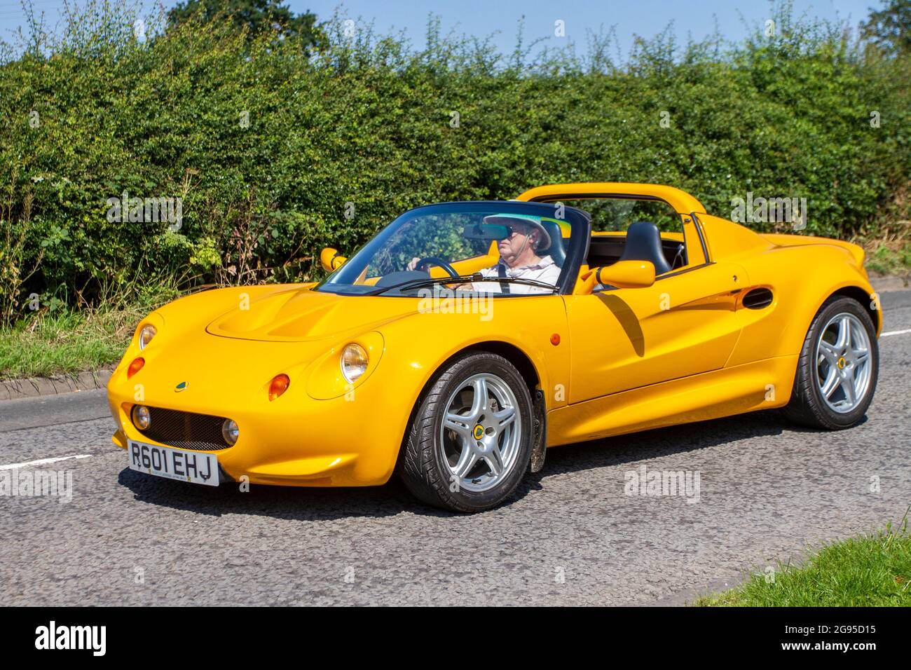 1998 90s yellow Lotus Elise 1796cc roadster, en-route to Capesthorne ...
