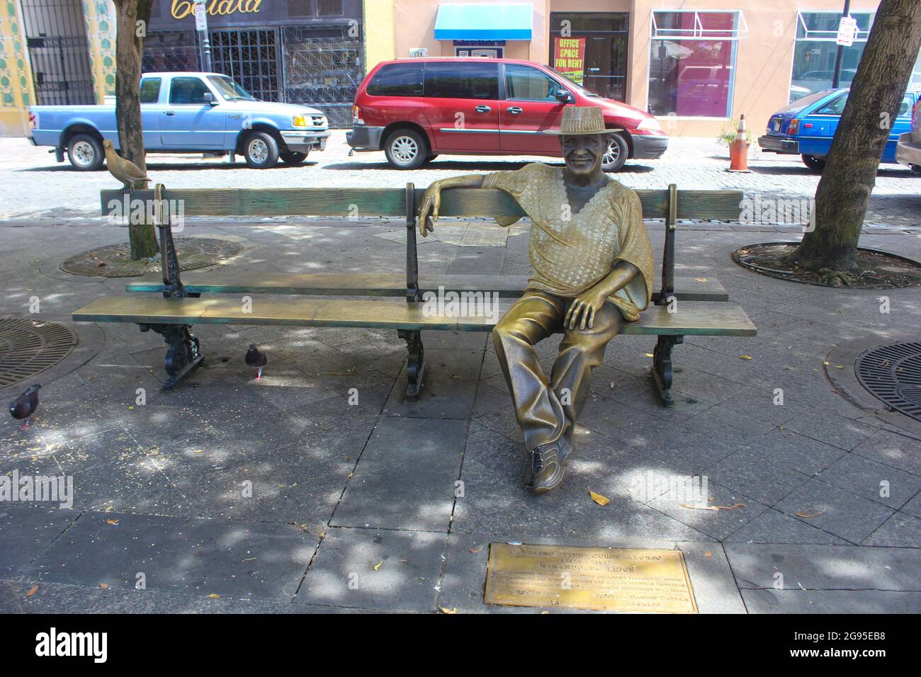 Statue of Tite Curet Alonso, Old San Juan, Puerto Rico Stock Photo - Alamy
