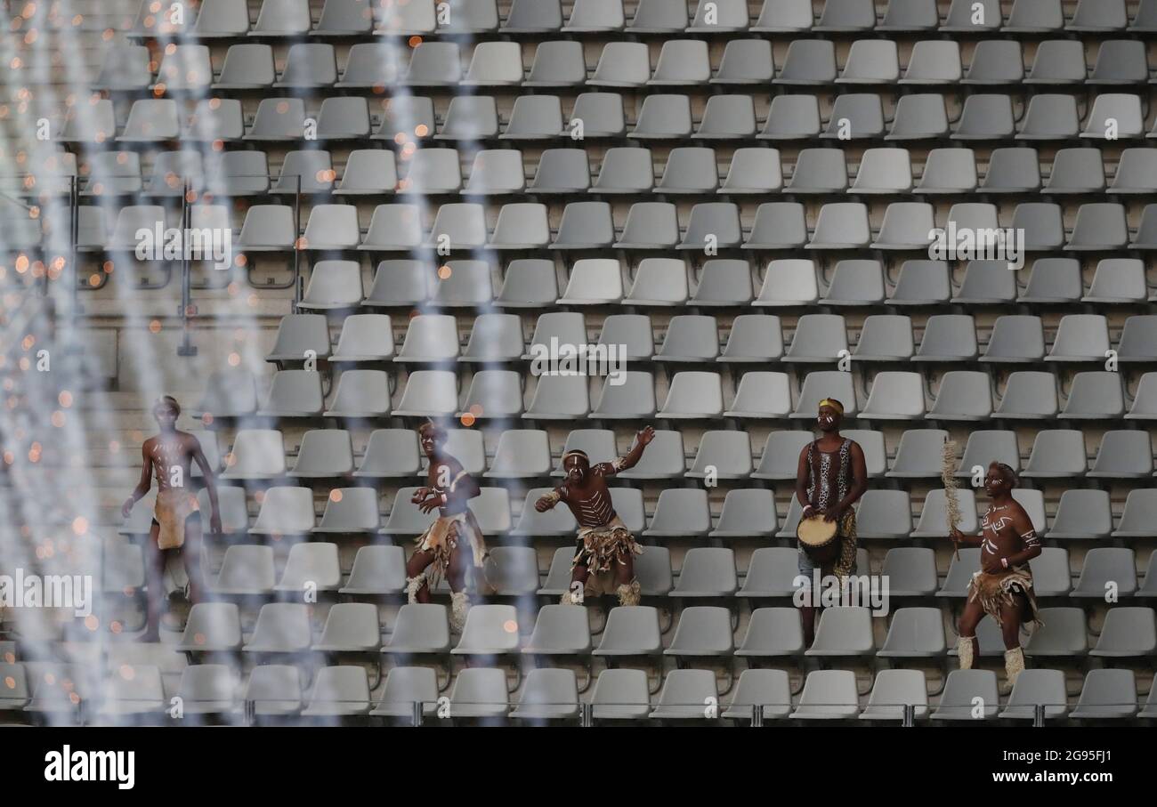 Empty seats in rugby stadium hi-res stock photography and images - Alamy