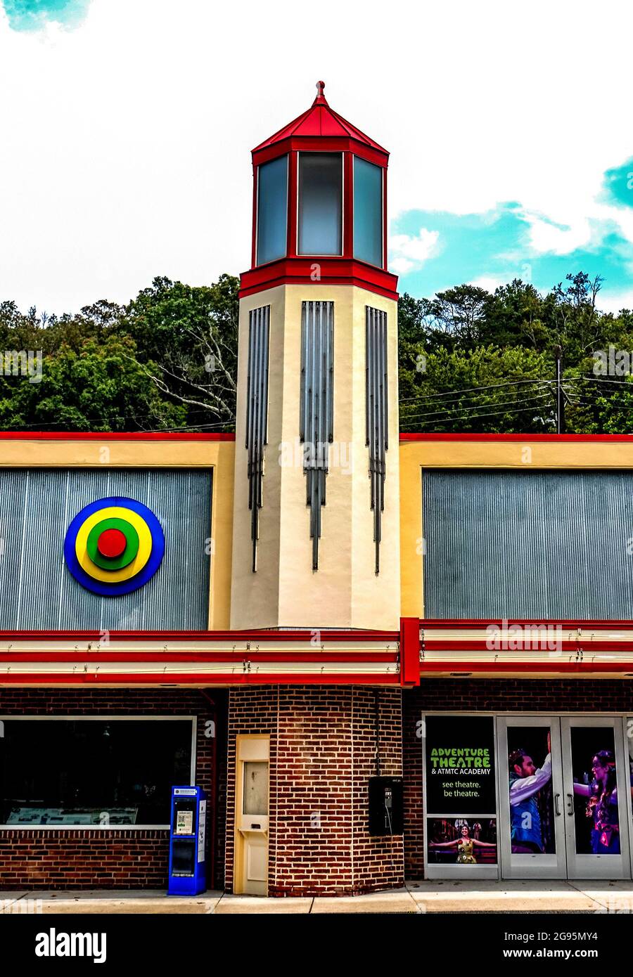 Streamline moderne architecture hi-res stock photography and images - Alamy