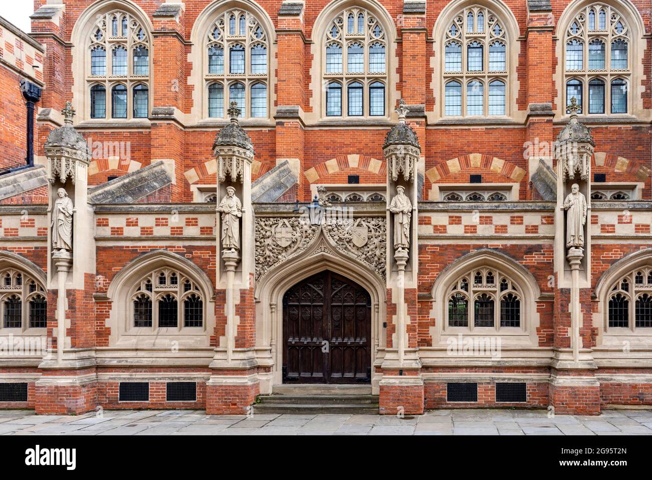 The old trinity college school building hi-res stock photography and ...