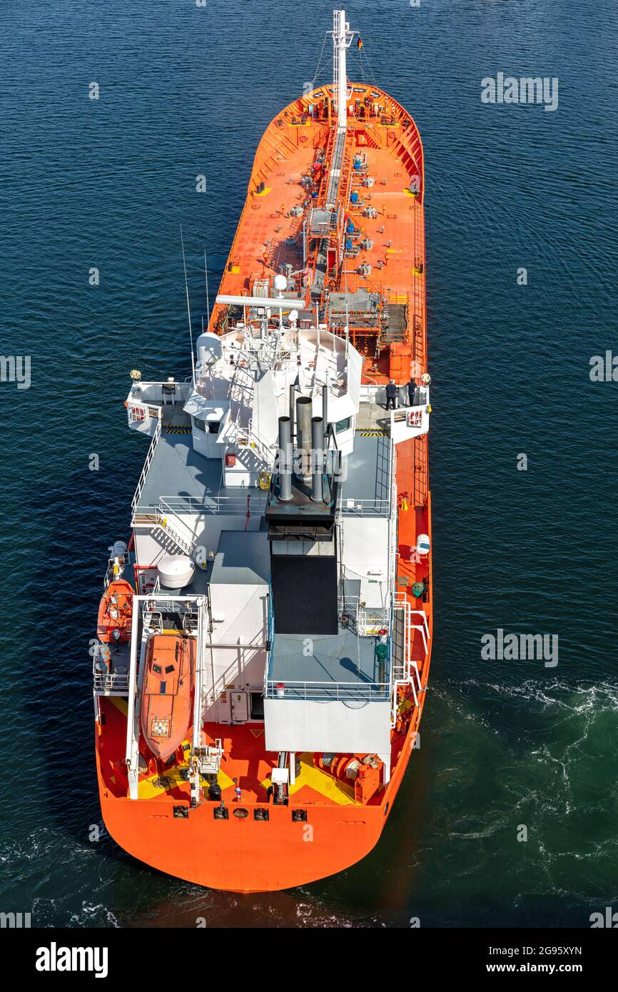 Chemical tanker hi-res stock photography and images - Alamy