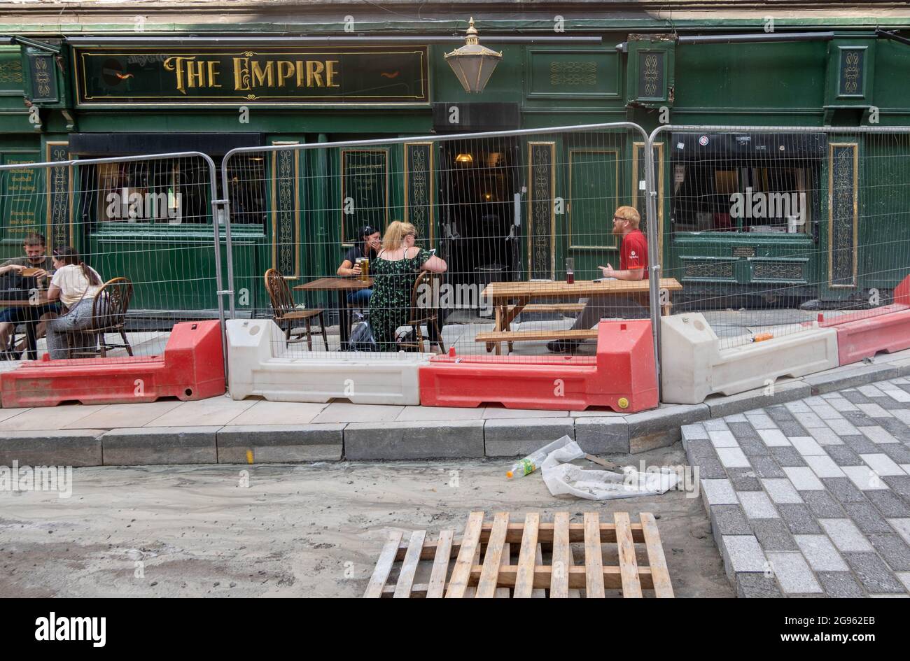 The Empire pub remains open while on Hanover Street undergoes major ...