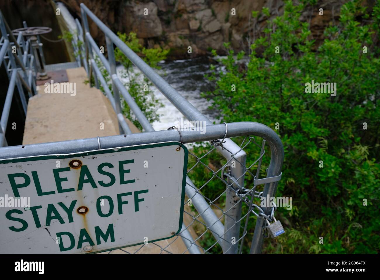 Button Rock Preserve dam landscape river Stock Photo - Alamy