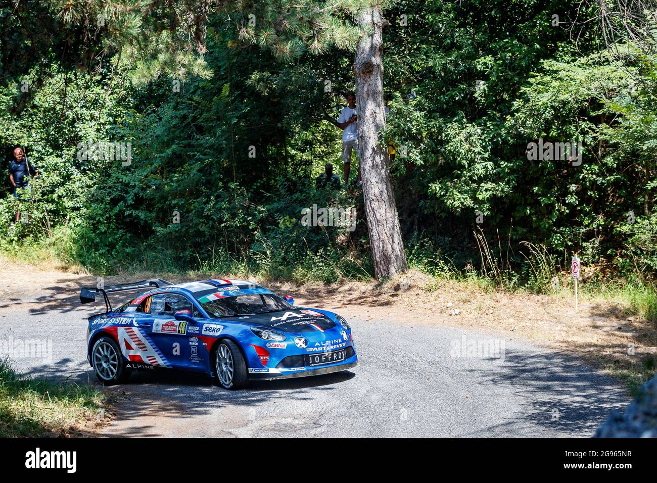 48 Emmanuel GUIGOU (FRA), Alexandre COIRA (FRA), Alpine A110 RGT ...