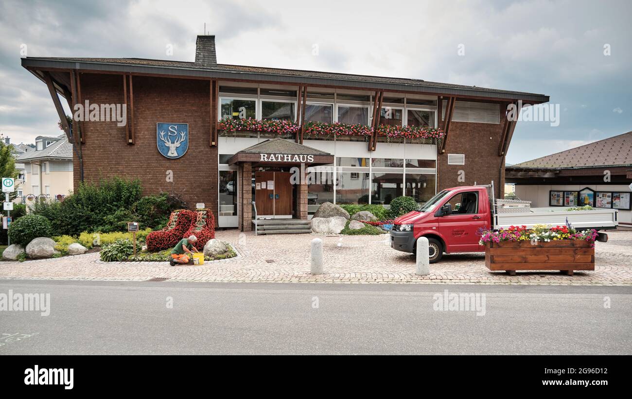Maintenance hall hi-res stock photography and images - Alamy