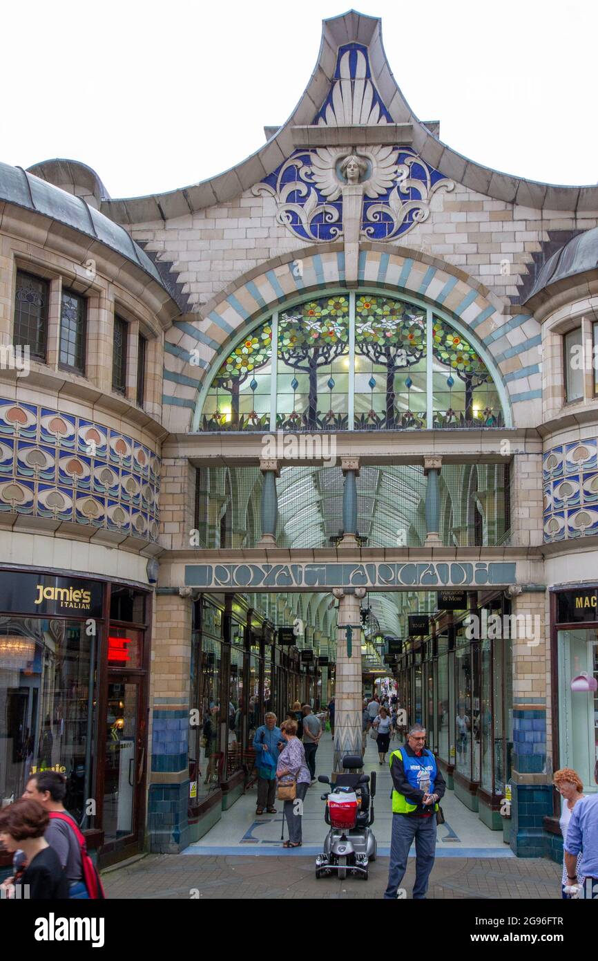 George skipper hi-res stock photography and images - Alamy