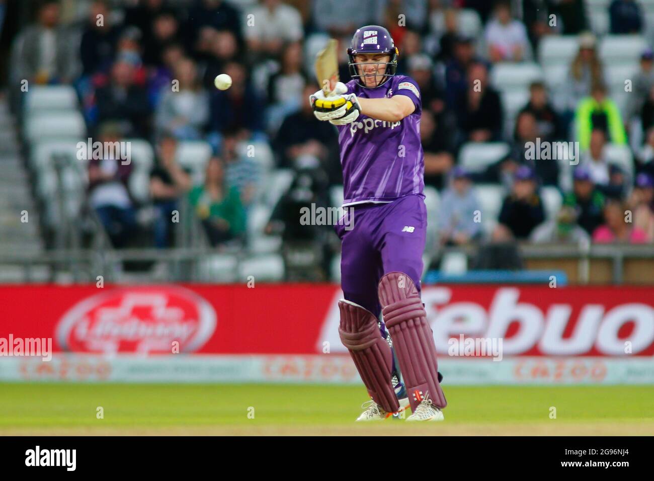 Harry brooks cricket hi-res stock photography and images - Alamy