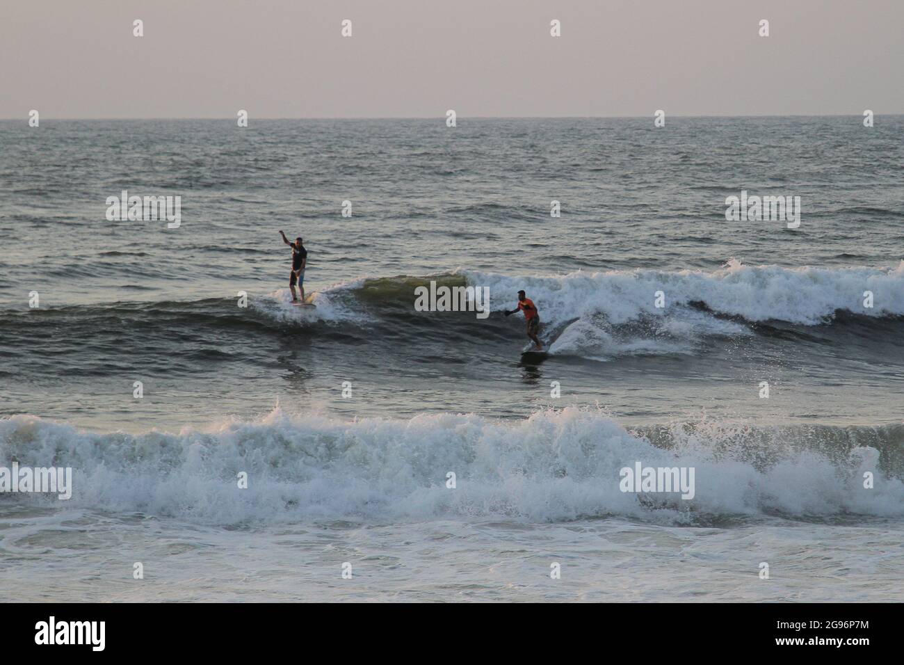 Palestinian surfers hi-res stock photography and images - Alamy