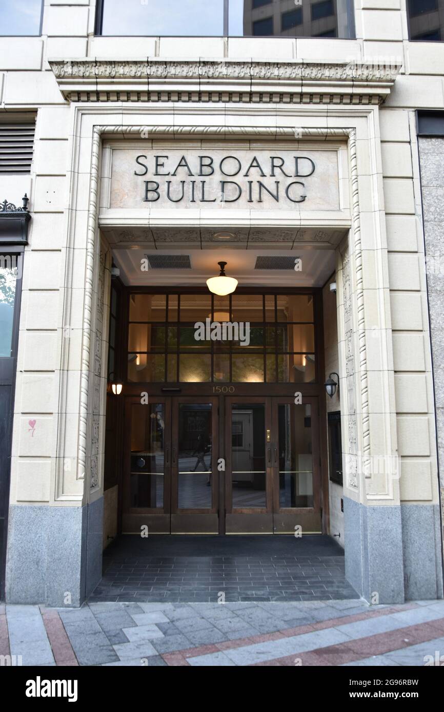 Around Seattle, Washington in the PNW (home to the Space Needle, Amazon ...