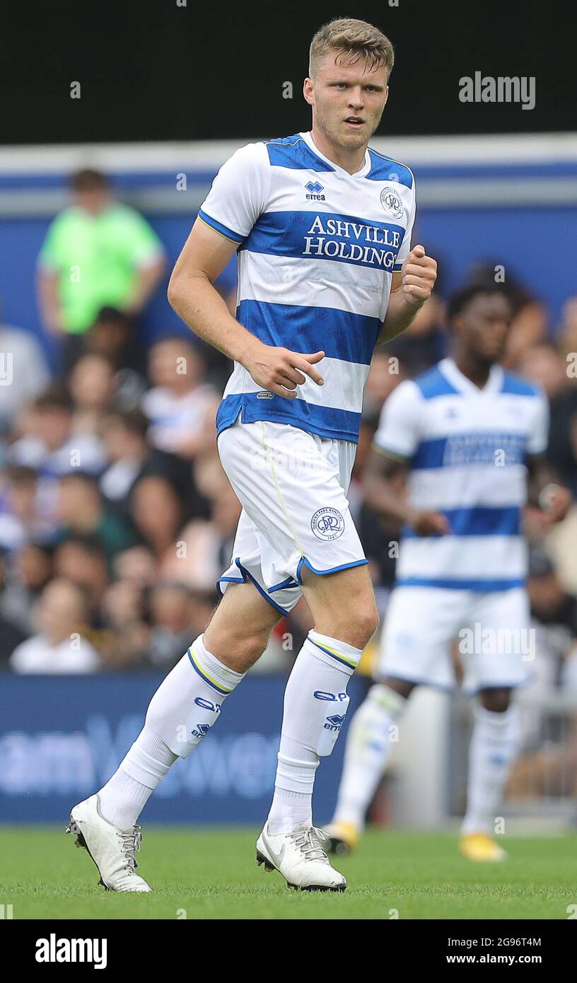 Soccer friendly queens park rangers hi-res stock photography and images ...