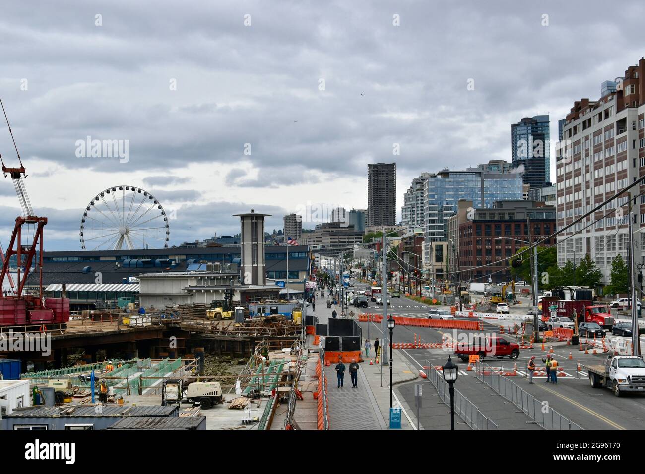 Seattles iconic downtown attraction hi-res stock photography and images ...