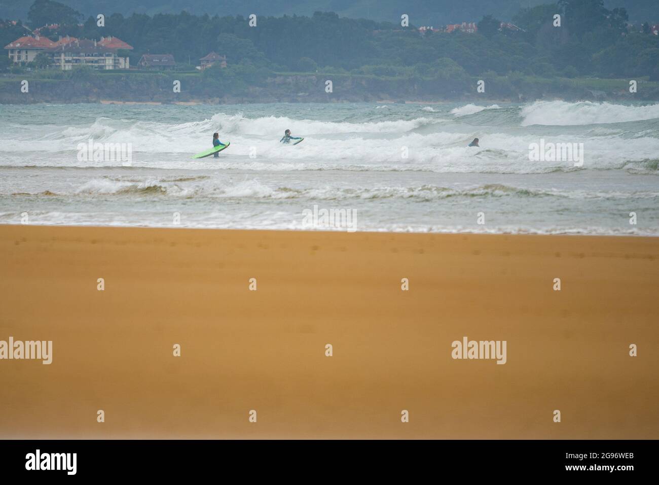 Beaches in santander hi-res stock photography and images - Alamy