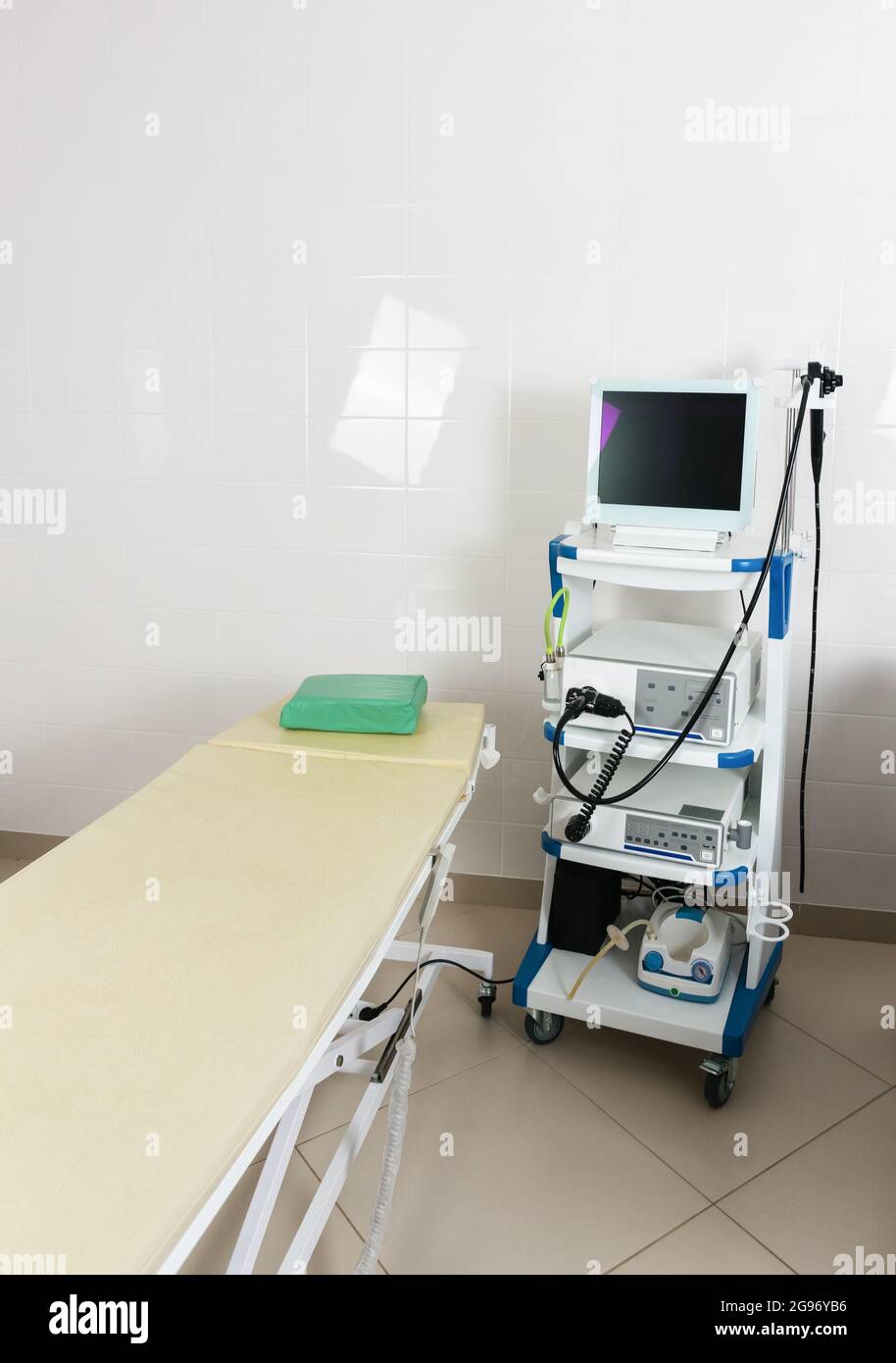 Sigmoidoscope hi-res stock photography and images - Alamy