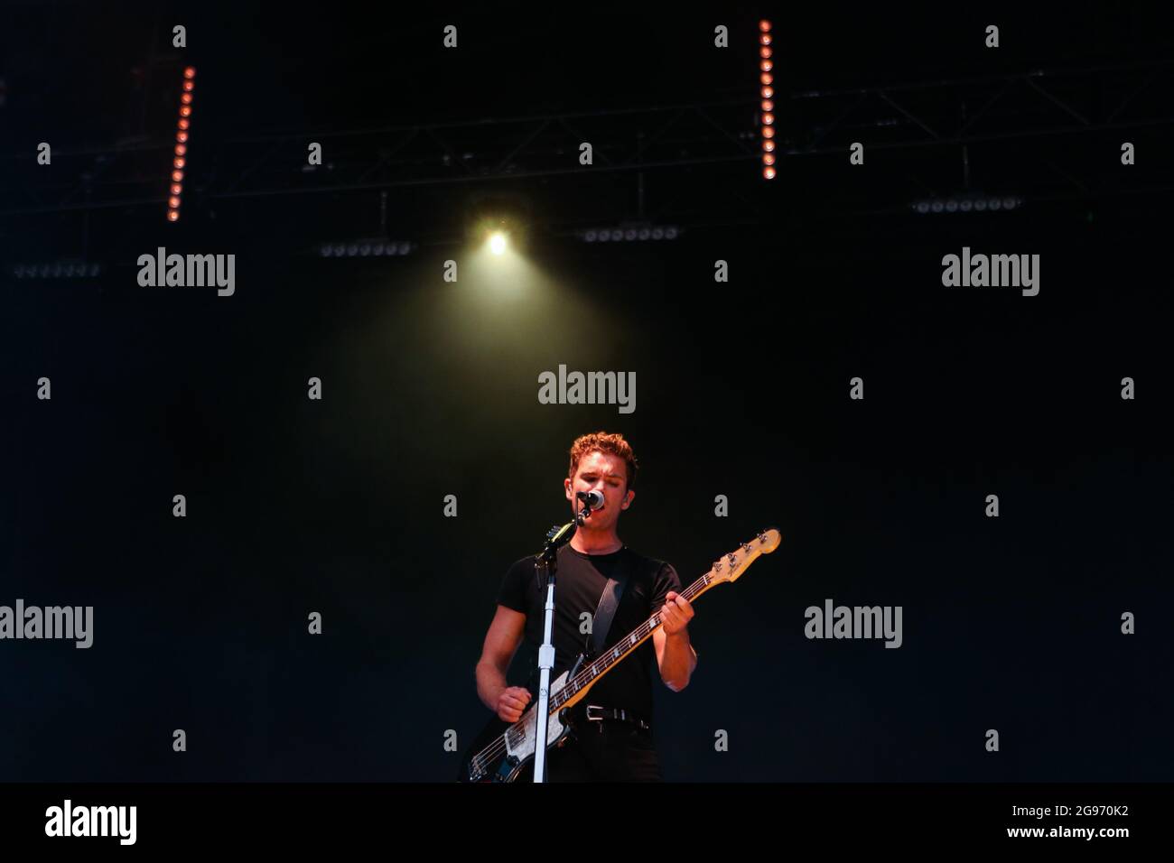 Mike kerr royal blood 2021 hi-res stock photography and images - Alamy