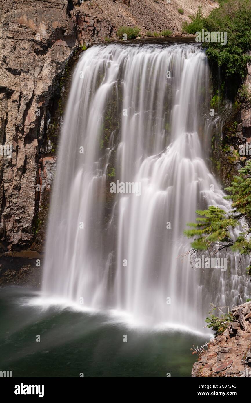 California sierra nevada mountains devils hi-res stock photography and ...