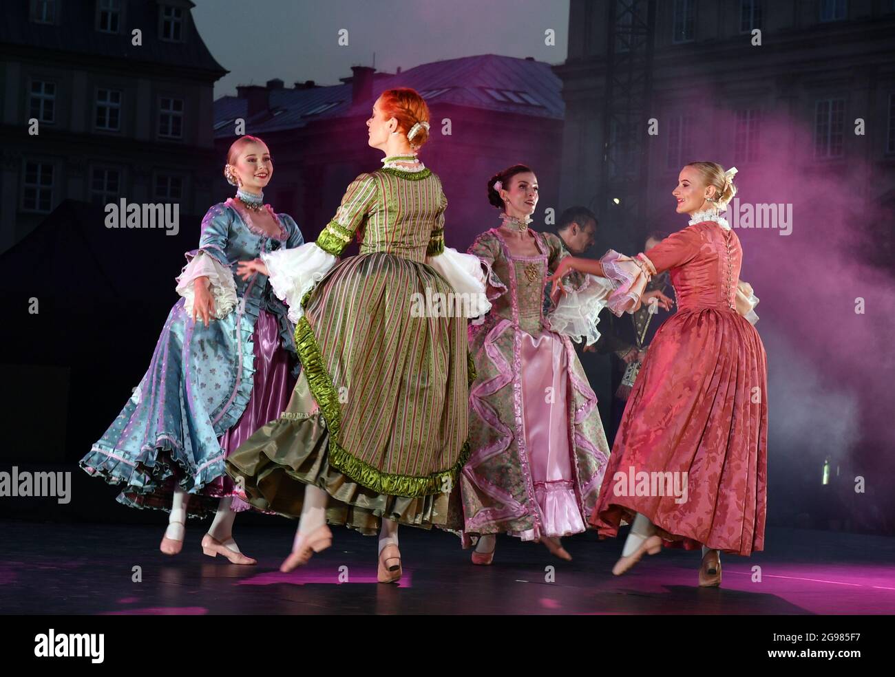 Philippine Court Dance