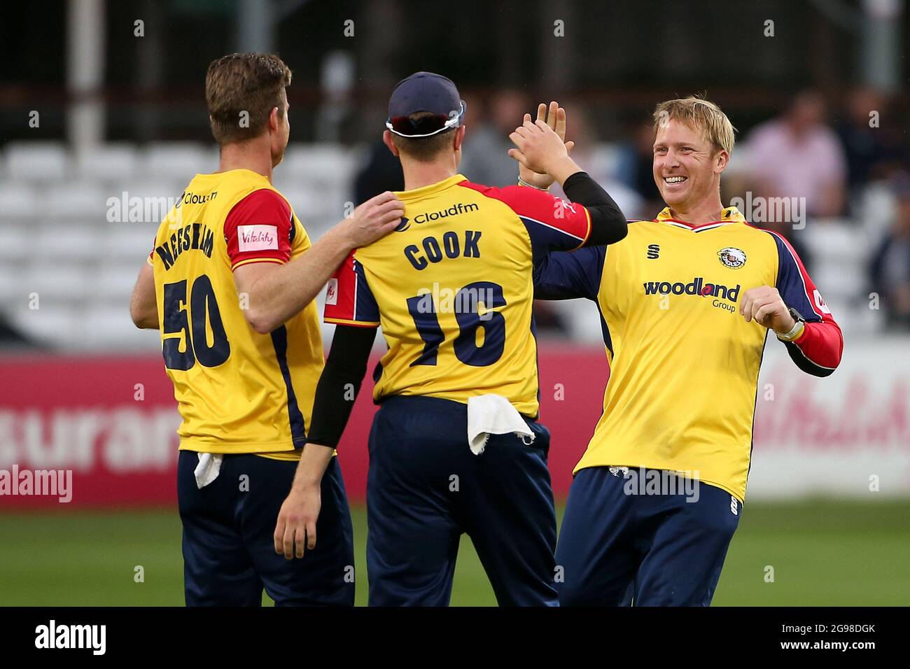 Simon Harmer of Essex celebrates with his team mates after taking the ...
