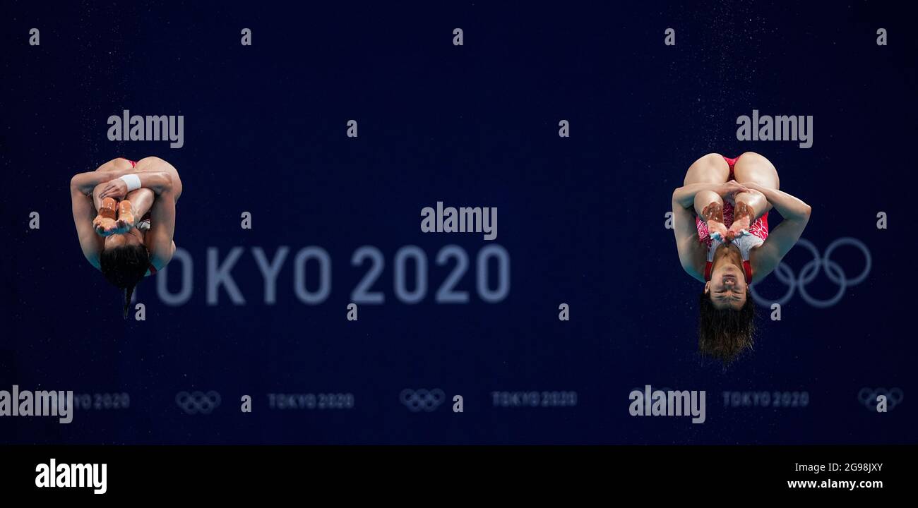 Tokyo, Japan. 25th July, 2021. Shi Tingmao (R) and Wang Han of China ...