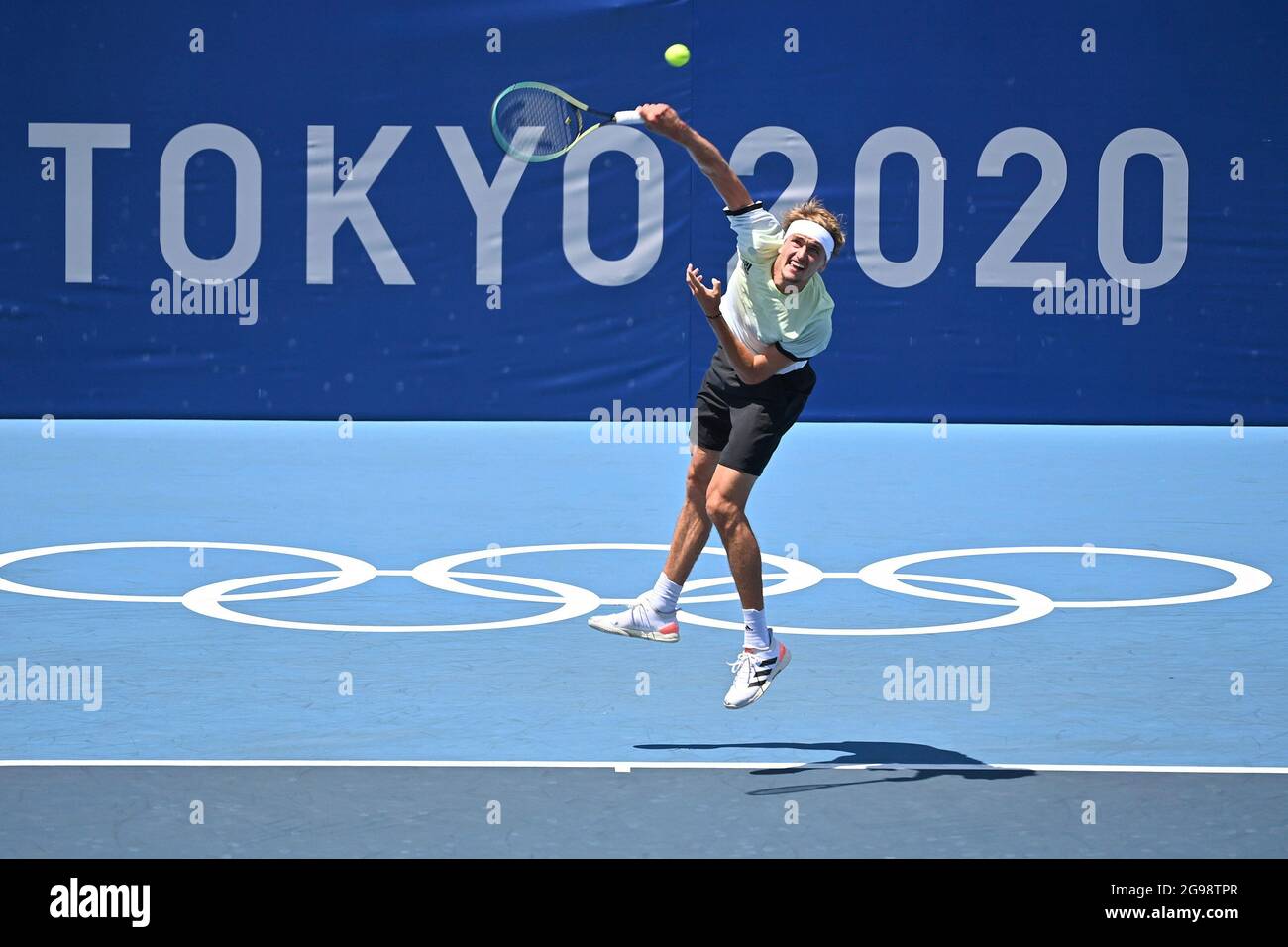Alexander ZVEREV (GER), Olympic rings, Logo Tokyo 2020, action, single ...