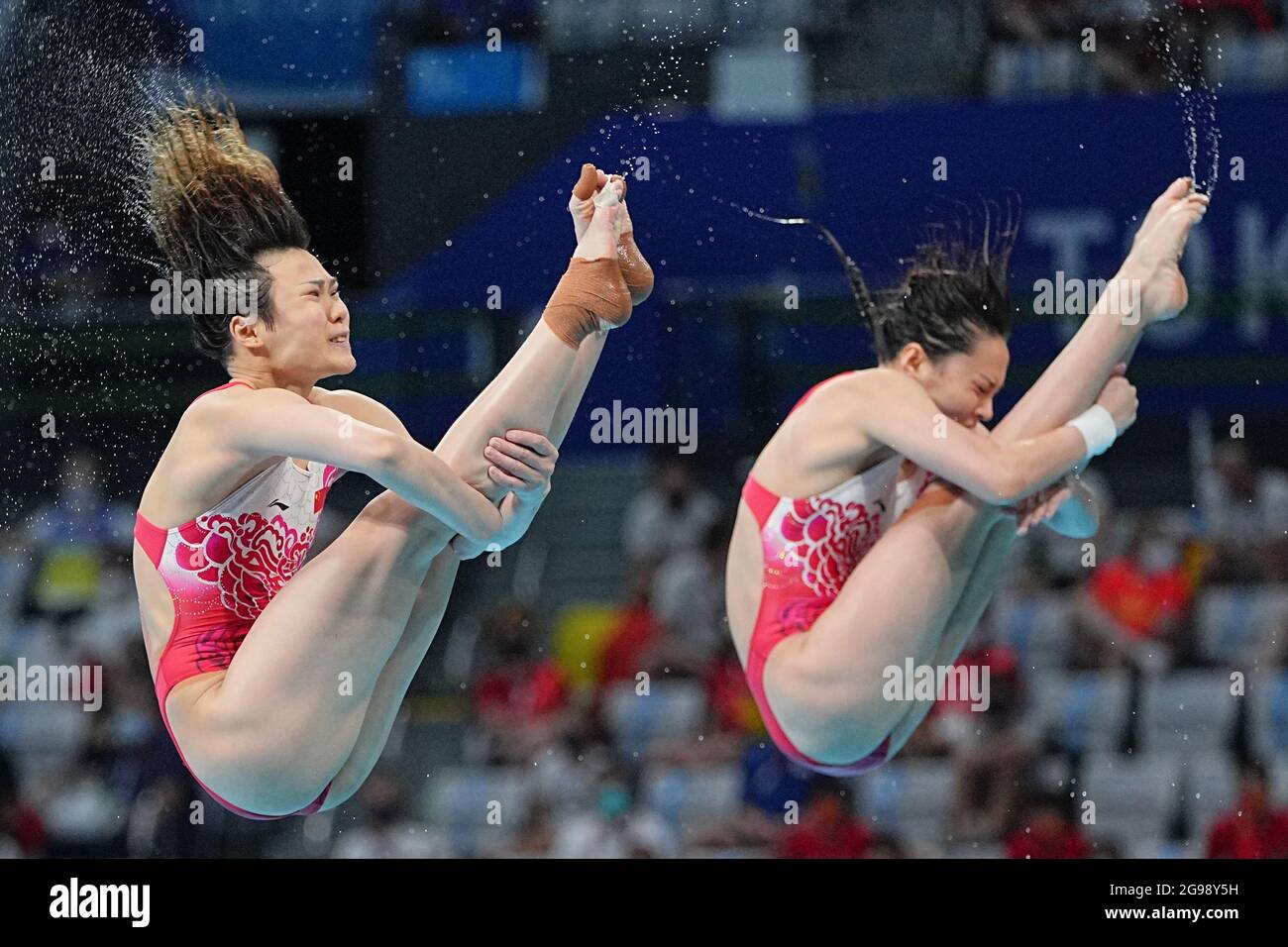 Aquatics synchronized swimming hi-res stock photography and images - Alamy