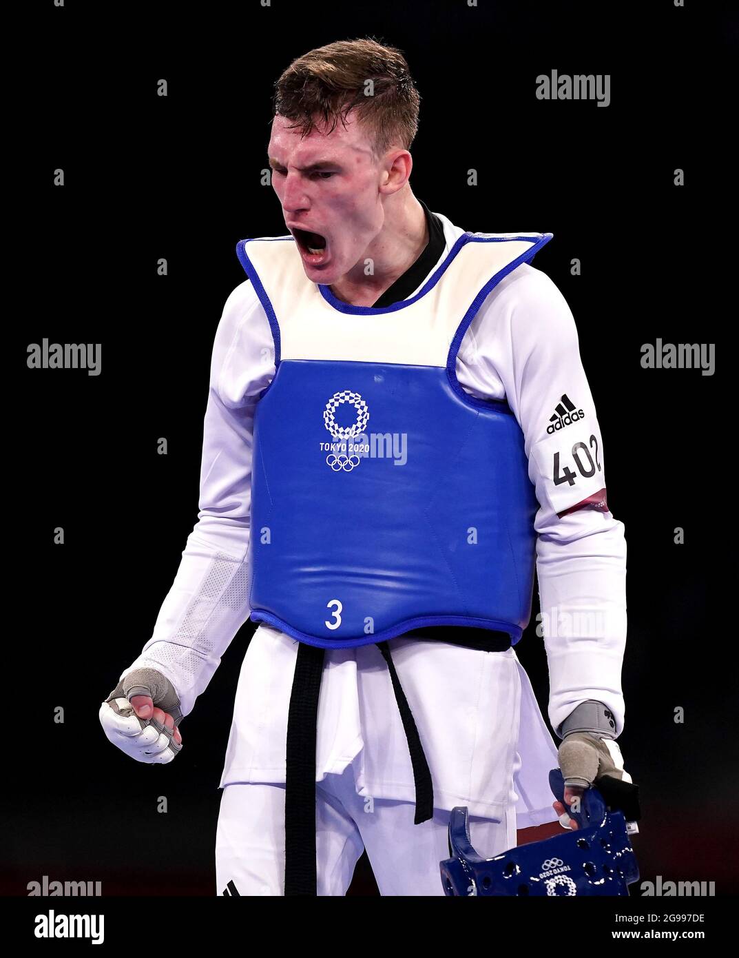 Great Britain's Bradly Sinden celebrates victory against China's Shuai ...