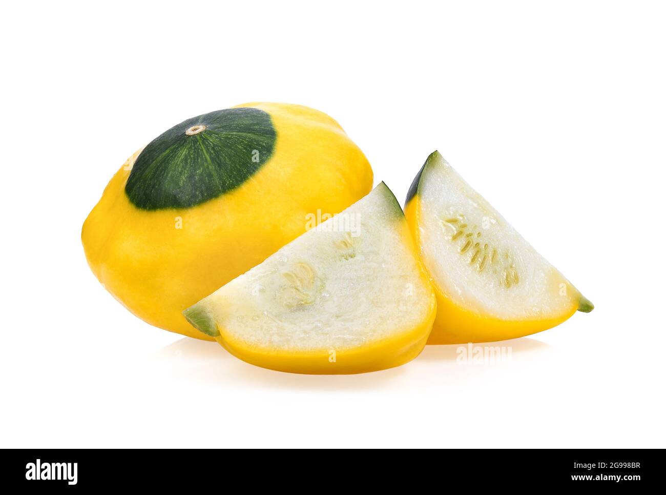 patty pan patisson squash on white background Stock Photo - Alamy