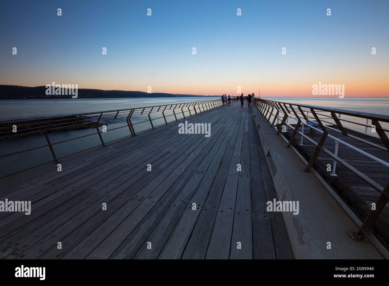 Lorne pier australia hi-res stock photography and images - Alamy