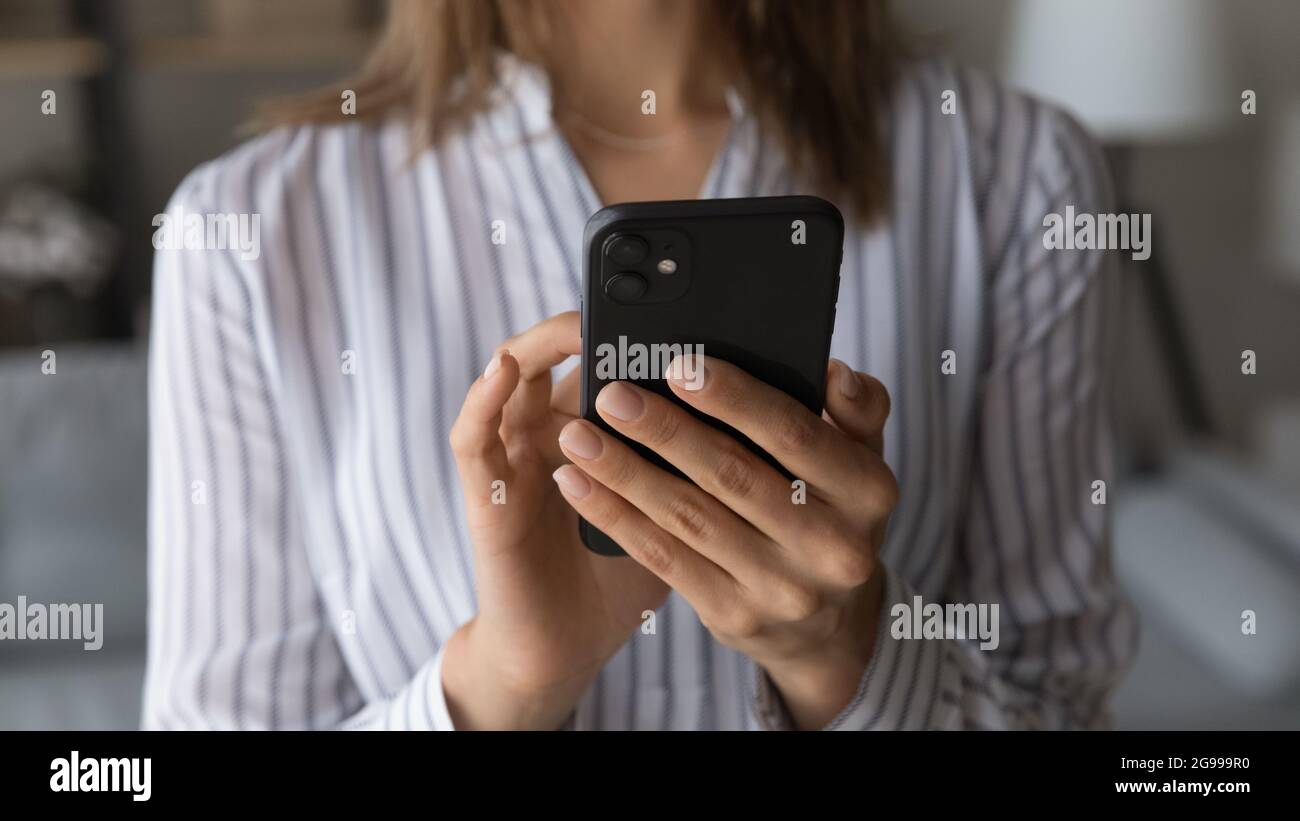 Texting software hi-res stock photography and images - Alamy