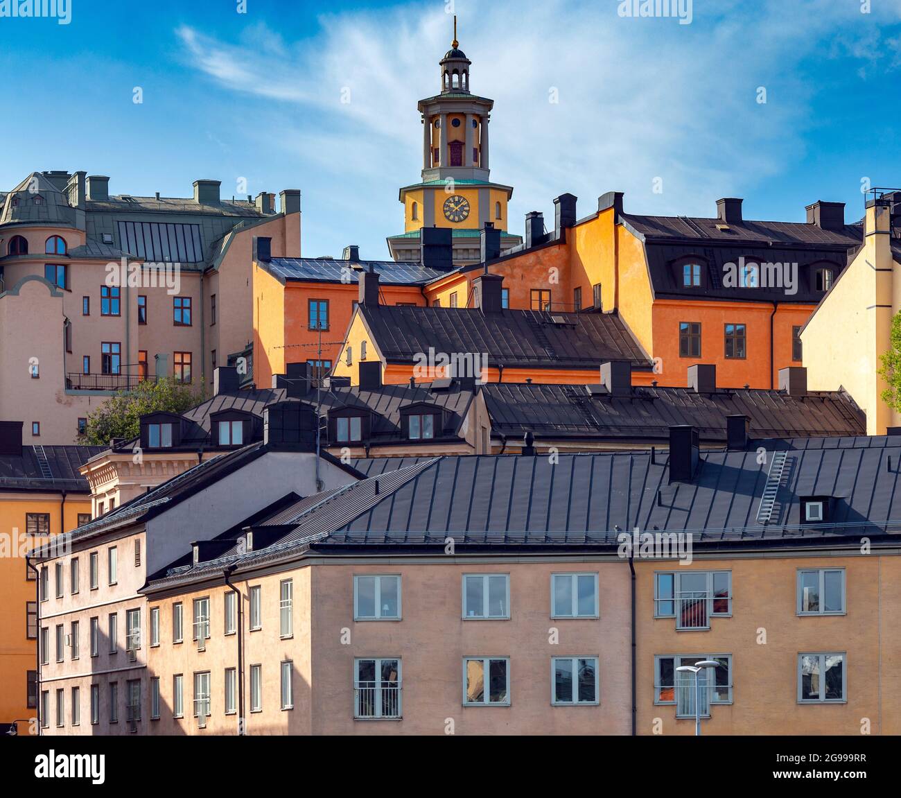 Typical Swedish houses on the waterfront on a sunny morning. Stockholm ...
