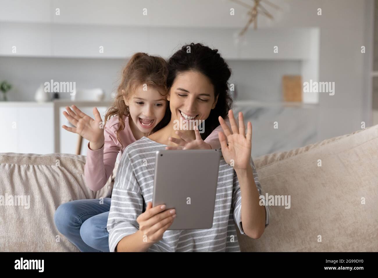 Daughter mom on video call hi-res stock photography and images - Alamy